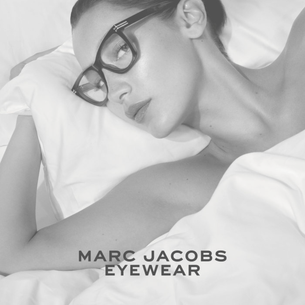 Tout savoir sur les lunettes Marc Jacobs : Élégance et modernité en un